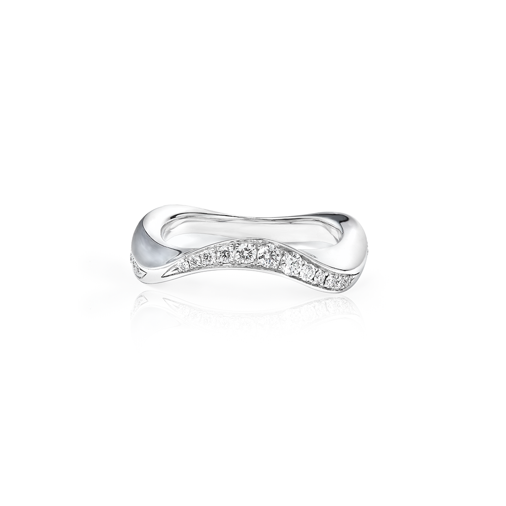 Ebb and Flow Diamond Band – B.P. de Silva Jewellers